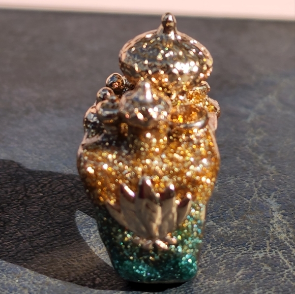 Disney | Jewelry | Disney Aladdin Palace Ring | Poshmark